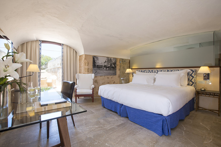 반자유여행 전문 코코유럽